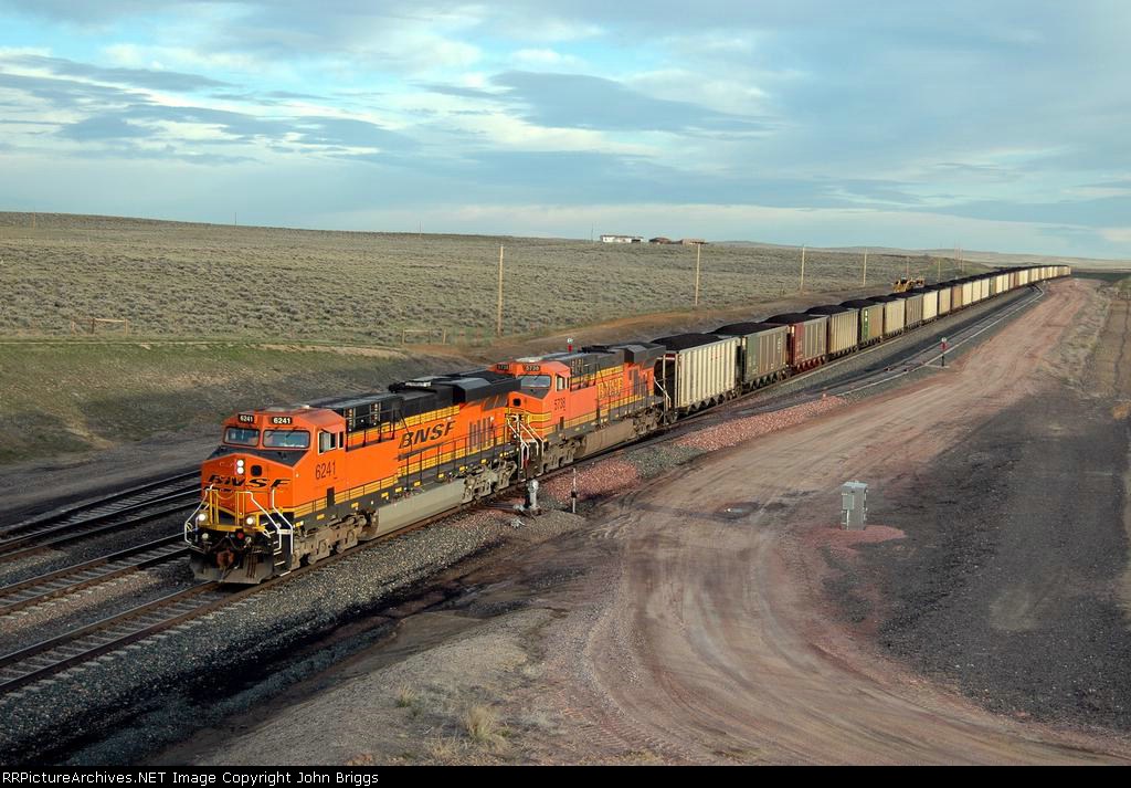 BNSF 6241